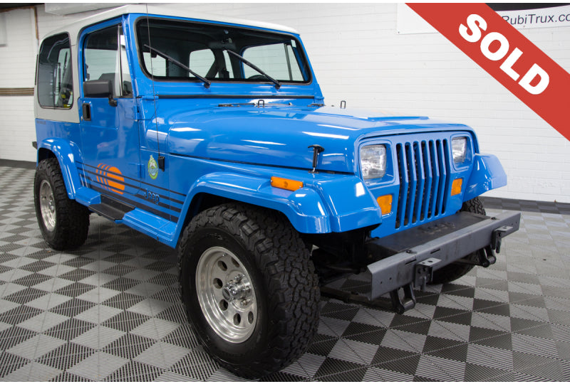 Pre-Owned 1990 Jeep Wrangler YJ Islander Edition Blue – RubiTrux